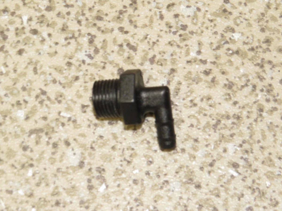 1764016 Штуцер пластиковой трубки рулевой колонки для Скания/Scania ...