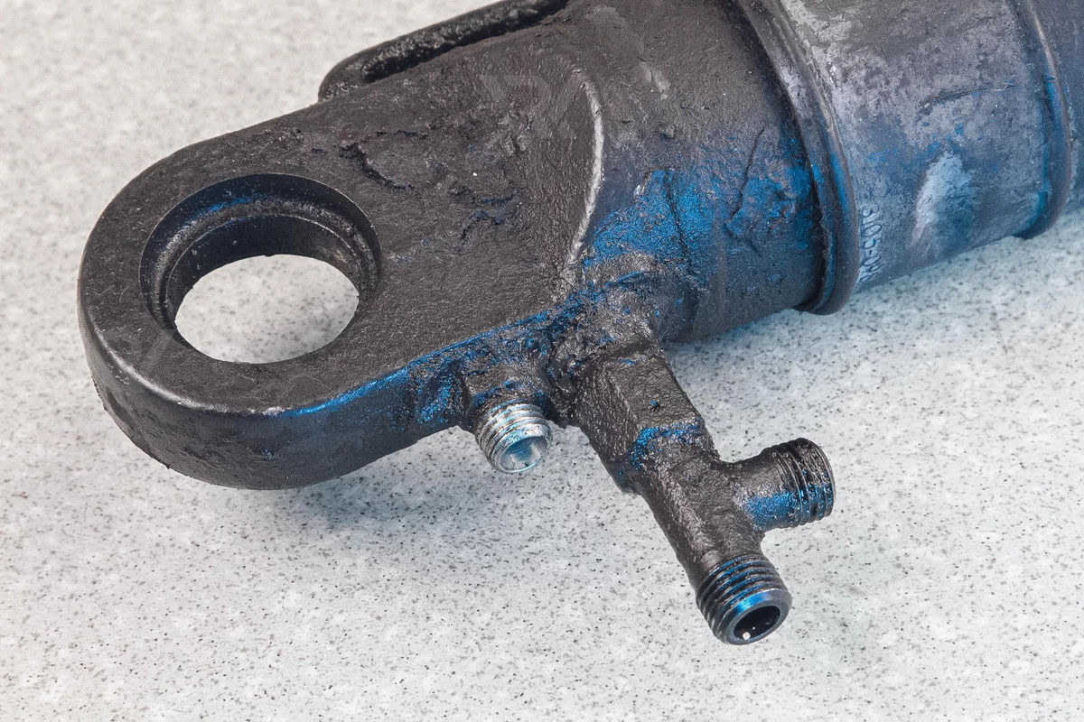 2567560 Гидроцилиндр подъема кабины CG (6 серия) для Скания/Scania ...