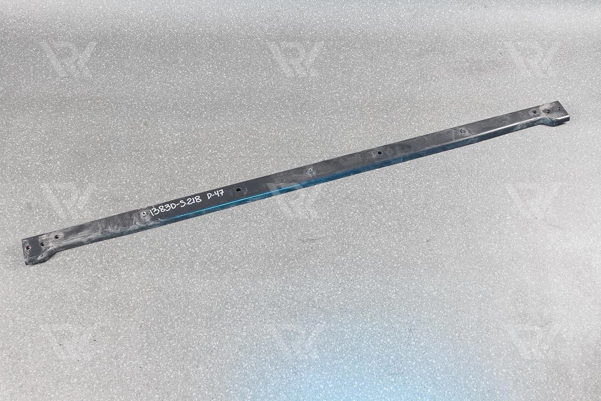 2404768 Кронштейн приемной сетки выступающего бампера (6 серия) для ...