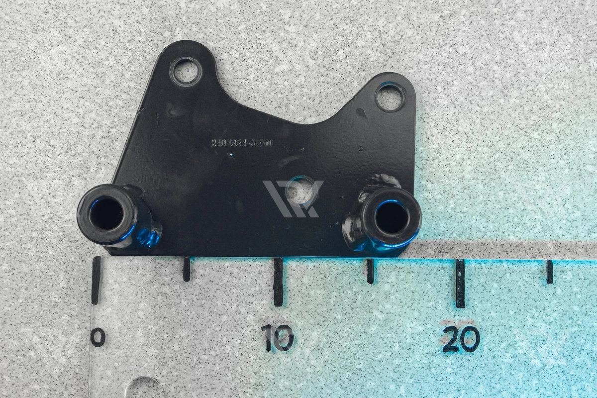 2404354 Пластина замка опоры кабины прав. (6 серия) для Скания/Scania ...