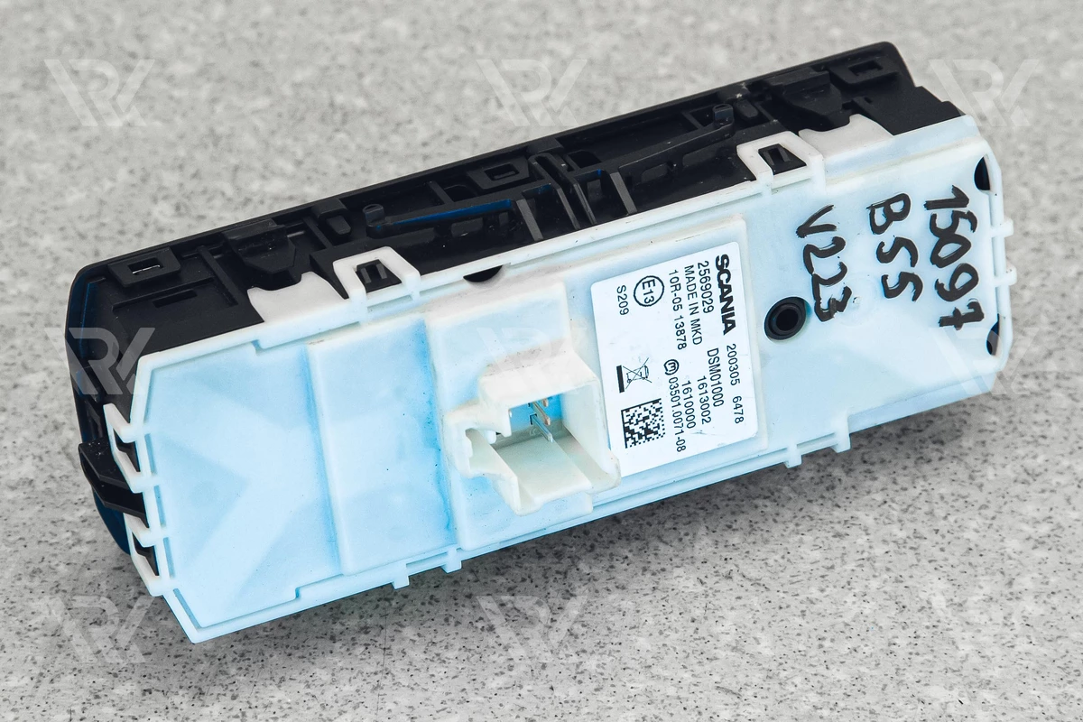 2569029 Блок управления стеклоподъемником и центральным замком со ...