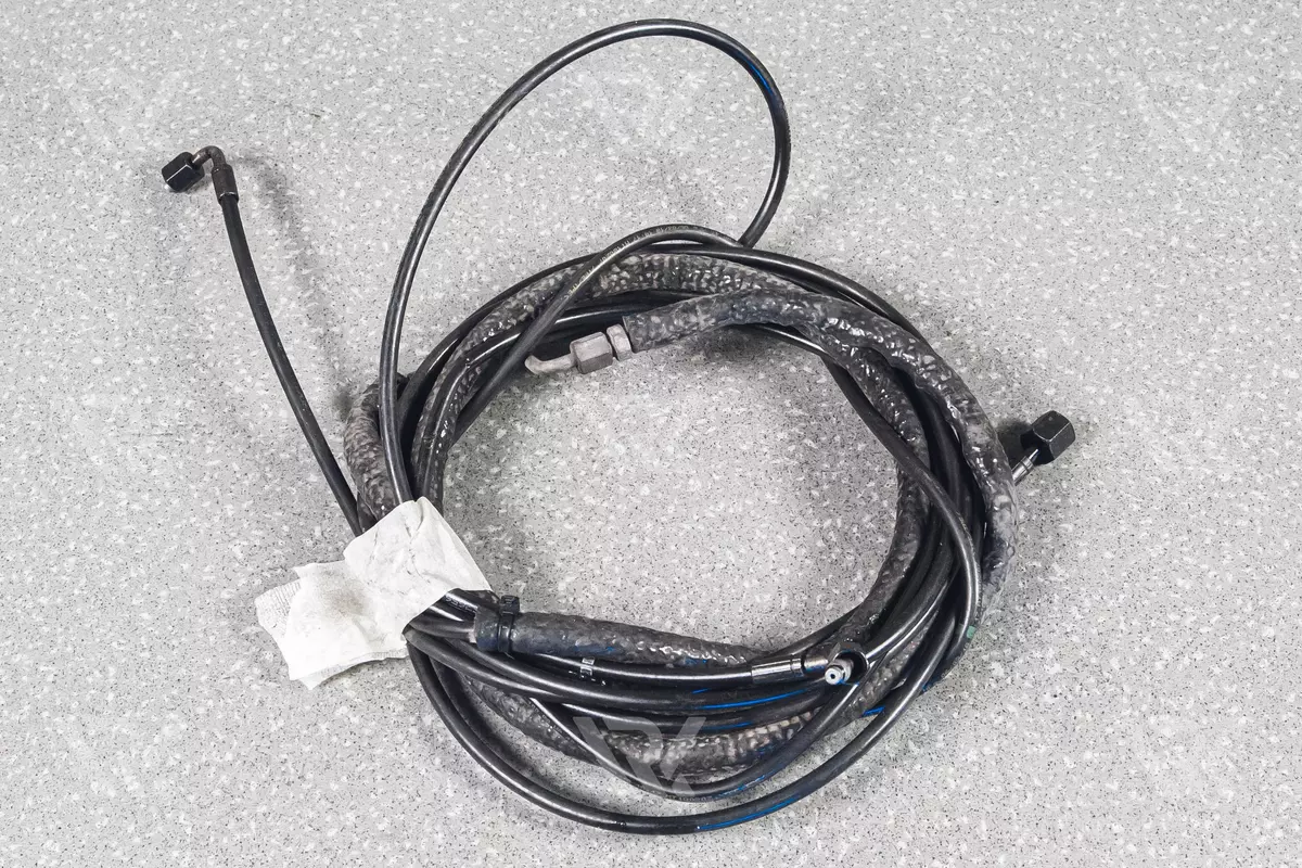 2357656 Шланг в сборе (тройник) подъема кабины (6 серия) для Скания ...