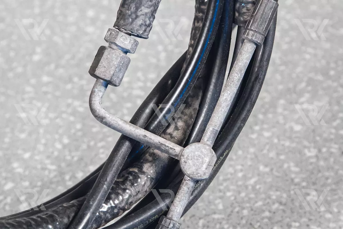 2357656 Шланг в сборе (тройник) подъема кабины (6 серия) для Скания ...