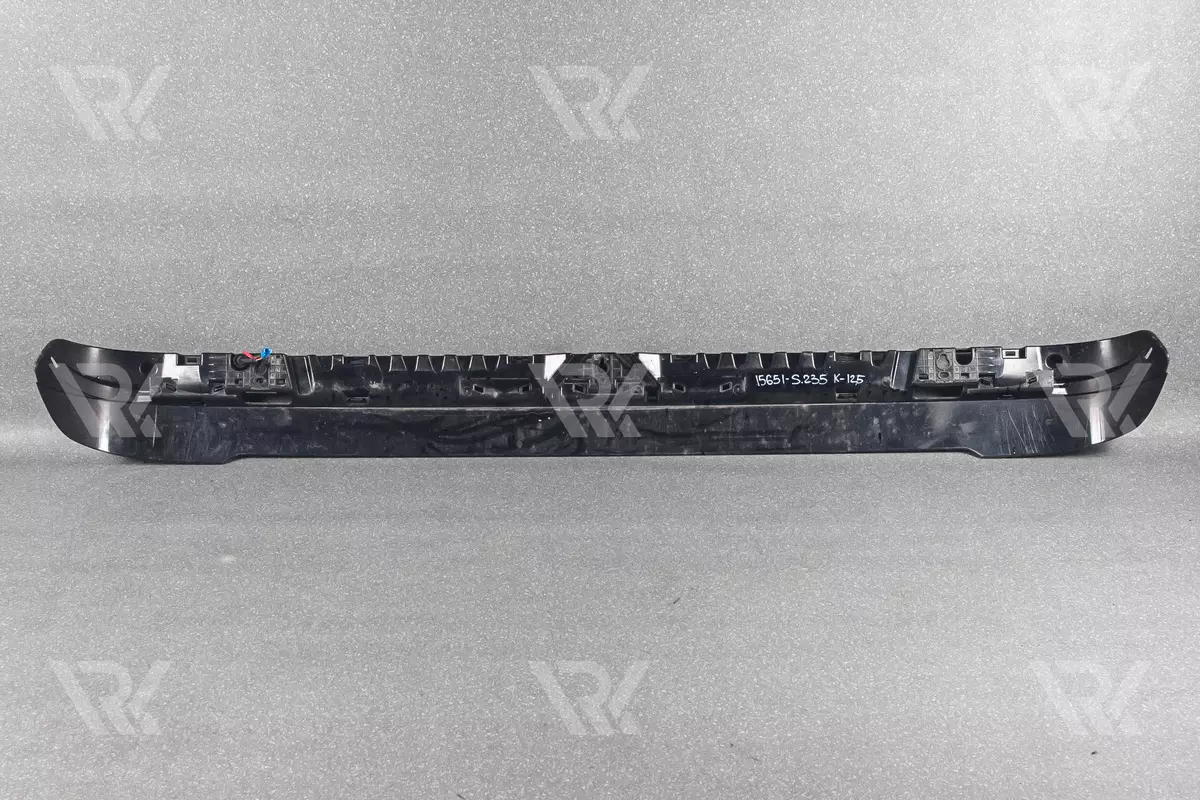 2541737 Нижняя часть противосолнечного козырька (6 серия) для Скания ...