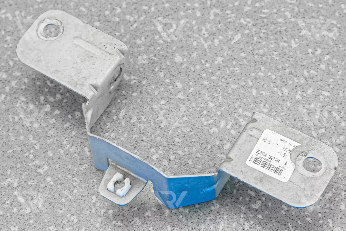 1807484 Кронштейн противотуманной фары для Скания/Scania - купить в ...